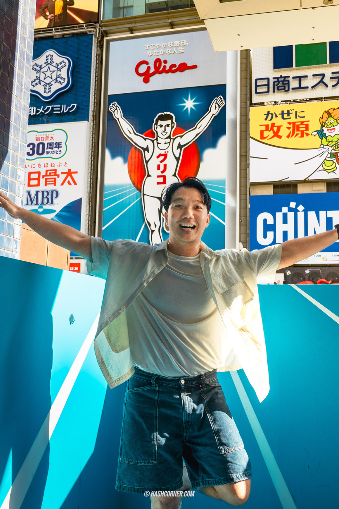 รีวิว ป้ายกูลิโกะ (Glico Running Man) x โอซาก้า ปักหมุดแลนด์มาร์ค ...